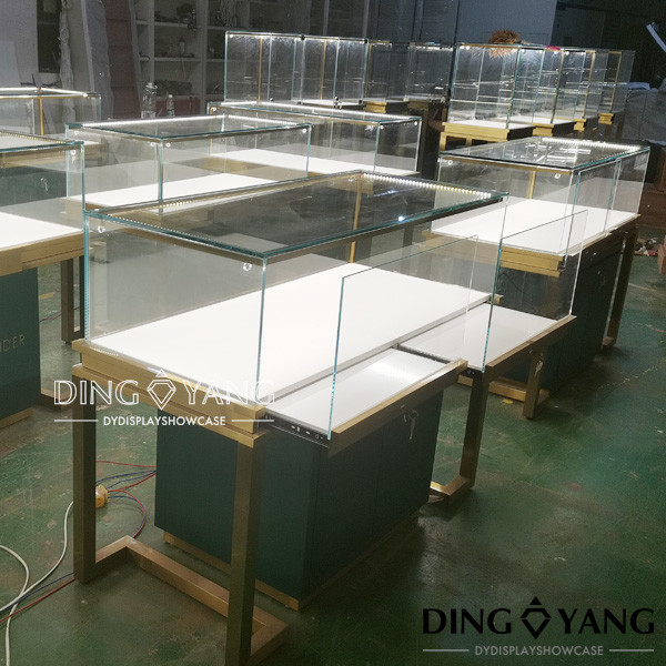 Green/Gold Color Combination for Our Showroom Display Cases Eye ...